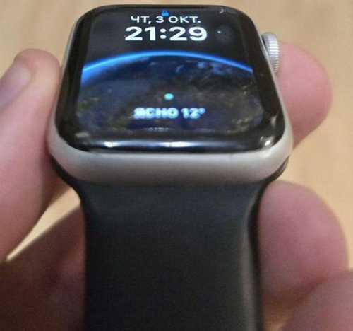 Часы apple watch se 40 mm nike