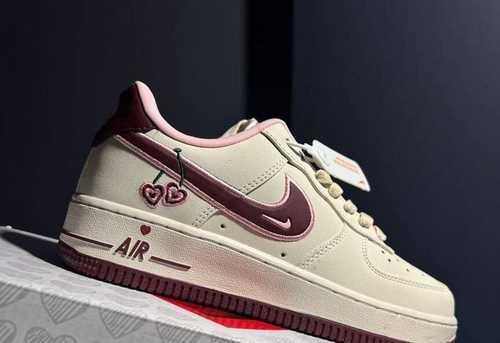 Кроссовки женские Nike Air Force 1 Cherry