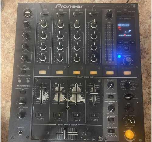 Микшерный пульт Pioneer DJM 700