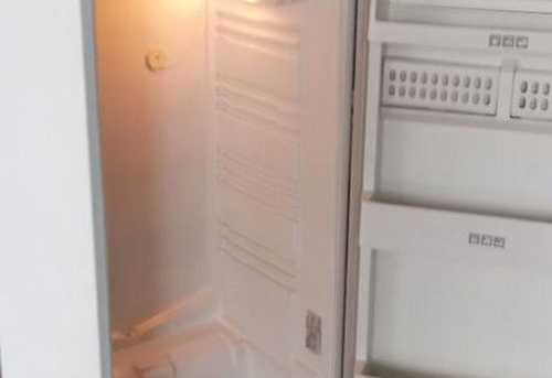 Холодильник бу Стенол