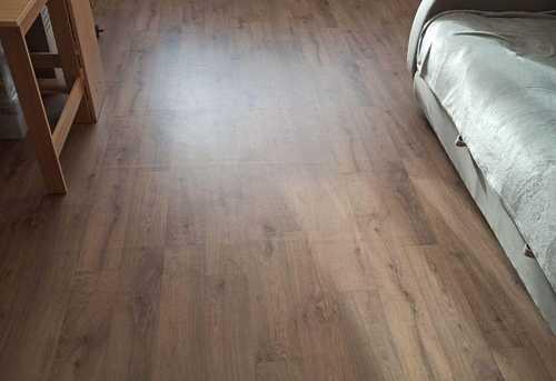 Линолеум бу 3,4 на 5,6 м