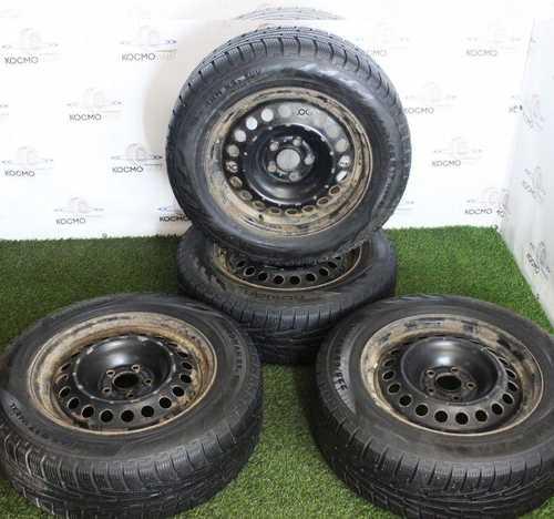 Комплект колес Nissan Nokian 225/65R17 зима