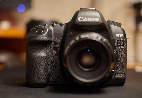 Canon 5D Mark II + EF 50mm f/1.8 II