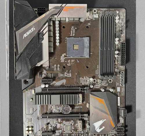 Gigabyte B450 Aourus Elite AM4