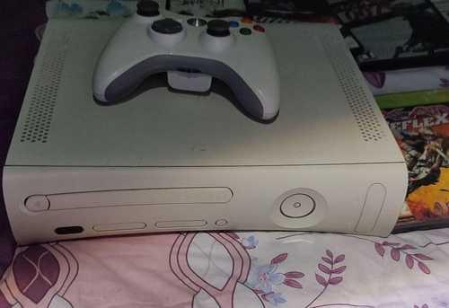 Продам xbox 360 fat прошитый