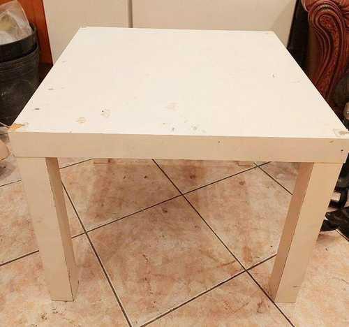 IKEA лакк столик белого цвета