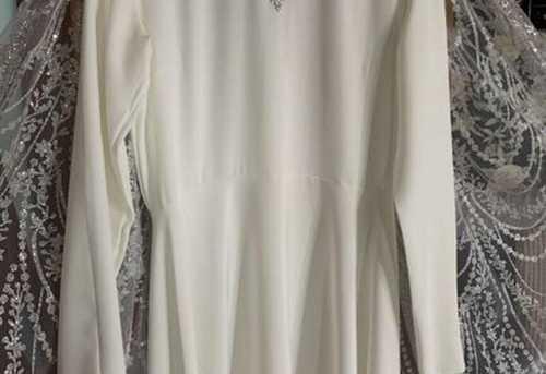 Свадебное.мусульманское платье белого цвета