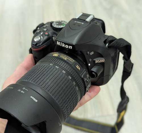 Nikon D5200 kit 18-105mm