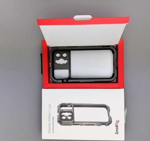 Клетка на iPhone 13 Pro Max SmallRig