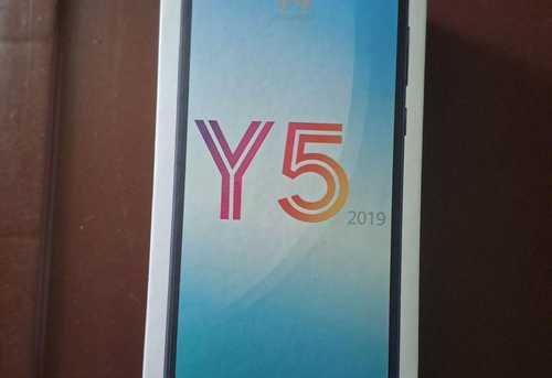 HUAWEI Y5 (2019), 2/32 ГБ