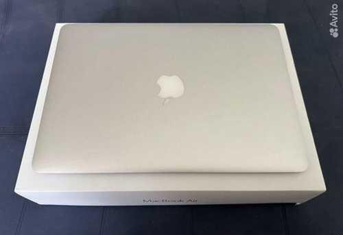 Apple MacBook air 13 (135 циклов зарядки )