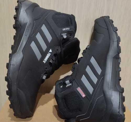 Зима Adidas Terrex AX4 зимние кроссовки