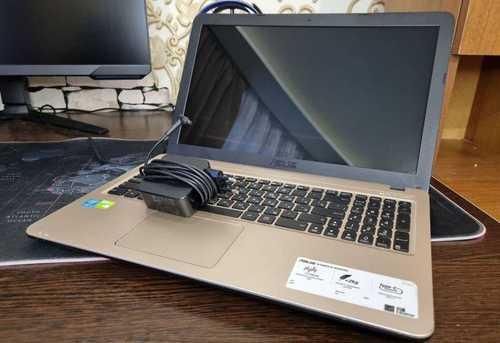 Ноутбук Asus i3 5005u + gt920m