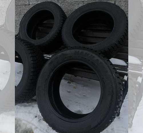 Nokian Tyres Hakkapeliitta Sport Utility 255/55 R17