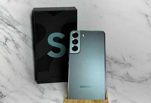 Samsung Galaxy S22, 8/256 ГБ