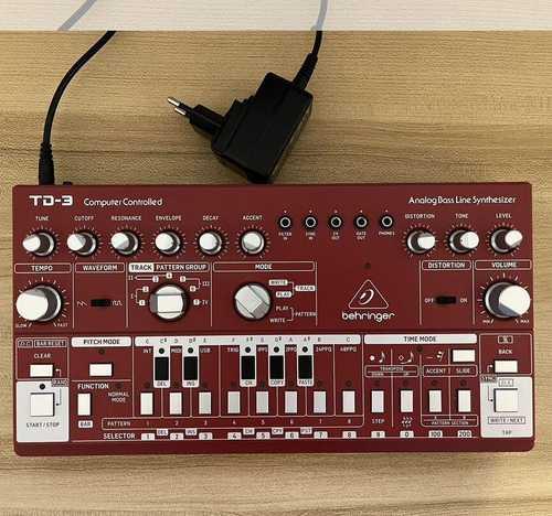 Behringer TD-3