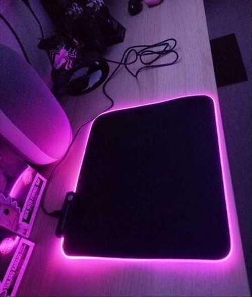 Игровой коврик для мыши. RGB светодиодный