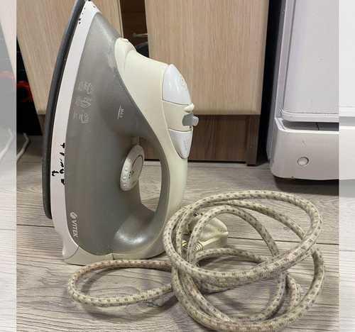 Утюг vitek