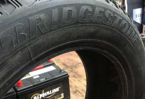 Bridgestone Blizzak Spike-01 205/60 R16 92T
