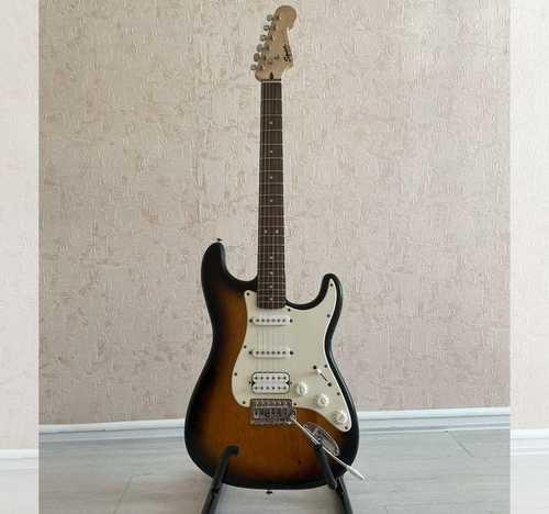 Электрогитара Fender Squier Stratocaster