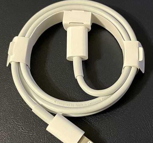Apple Lightning USB Type-C