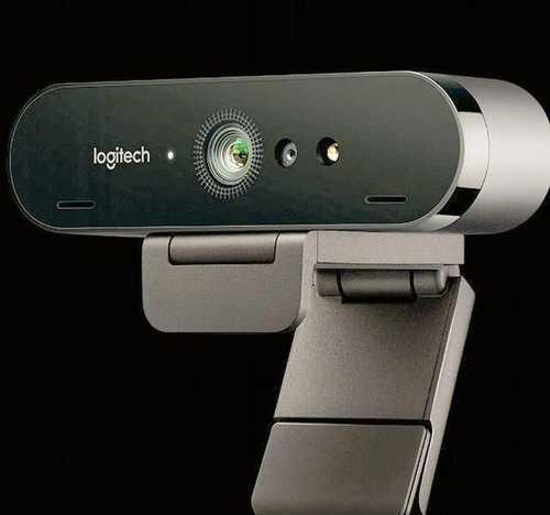 Веб камера logitech brio