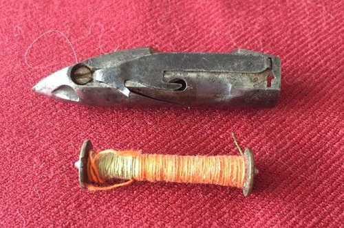Челнок «пуля» со шпулькой для швейной машинки