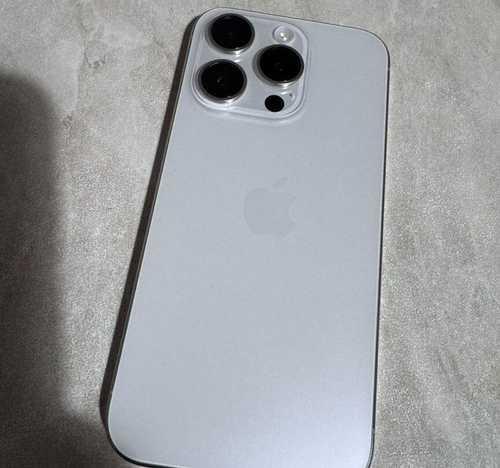 iPhone 15 Pro, 128 ГБ