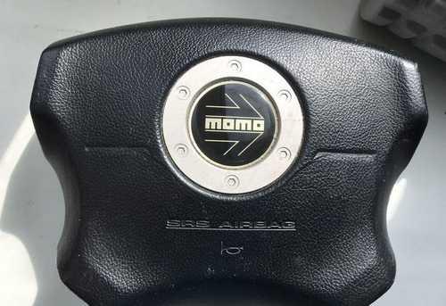 Подушка безопасности в руль Subaru Legacy B4 Momo