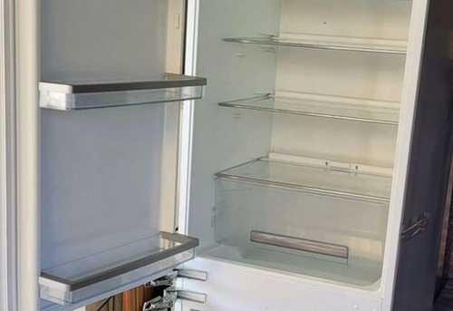 Холодильник встройка Бош