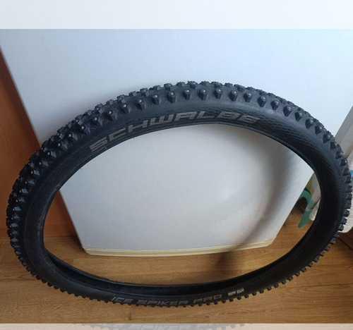 Schwalbe Ice Spiker Pro 26 х 2,35 TR