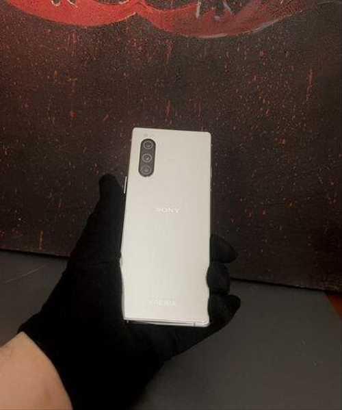 Sony Xperia 5 на 64Гб