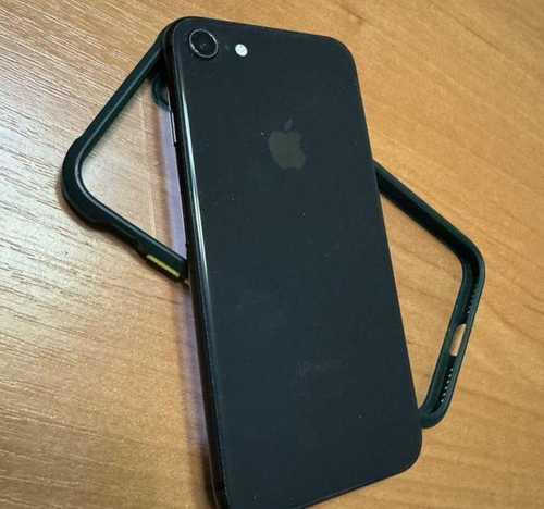 iPhone 8, 64 ГБ