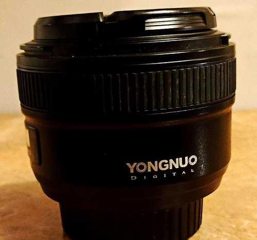 YongNuo AF 50mm f/1.8 Nikon F