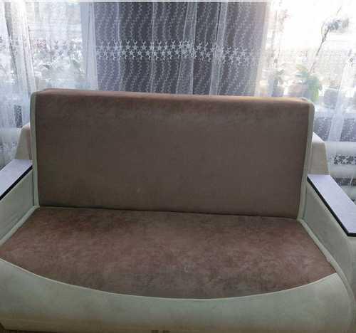 Диван прямой раскладной