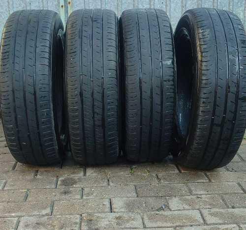 Kumho 722 205/65 R16