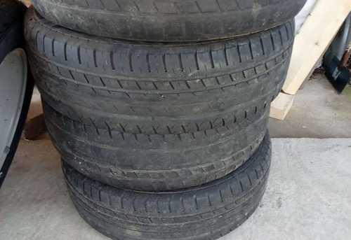 Accelera 651 19.5/65 R15