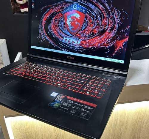 Мощный Игровой Ноутбук MSi 17,3" (i7, GTX)