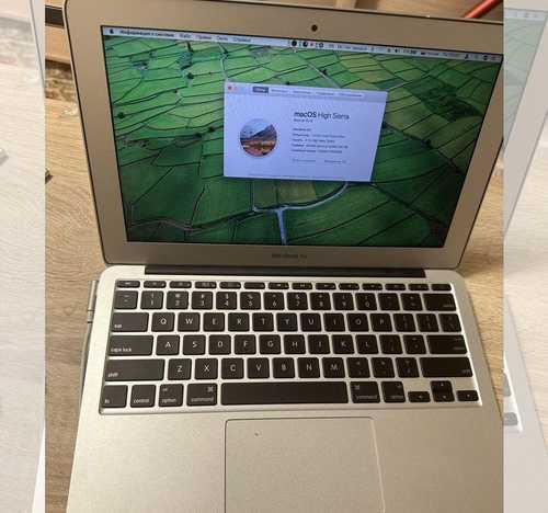 Macbook air 11, a1370, 128gb SSD, intel 1.4ghz