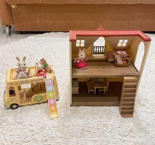 Sylvanian families комплект(домик,автобус)