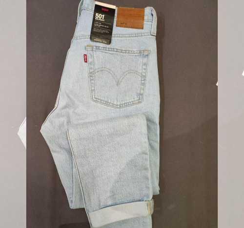 Женские джинсы levis 501