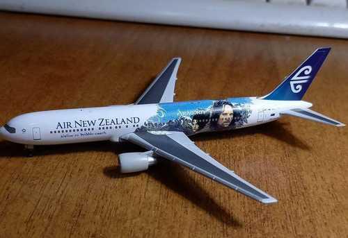 Модель самолёта 1:500 herpa B767-300