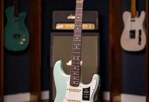 Fender Vintera II '70s Stratocaster RW Surf Green