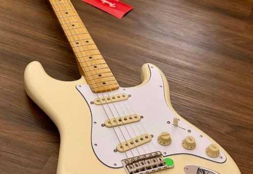 Электрогитара Fender Jimi Hendrix + Аксессуары
