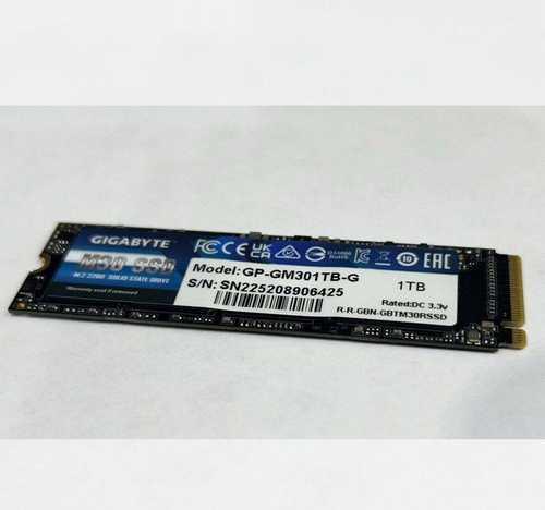 Gigabyte 1 тб Внутренний SSD-диск M30 GP-GM301TB-G