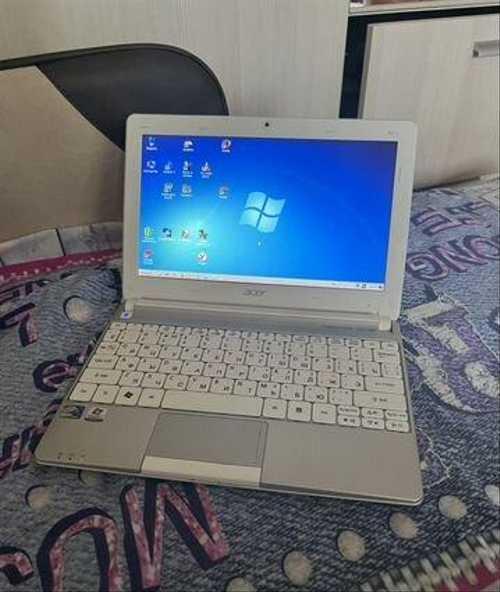 Нетбук Acer aspire one