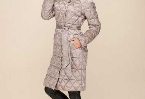 Пальто утепленное женское новое фирмы conso р. 42