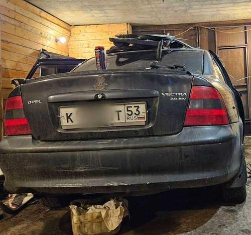 Бампер задний opel vectra b