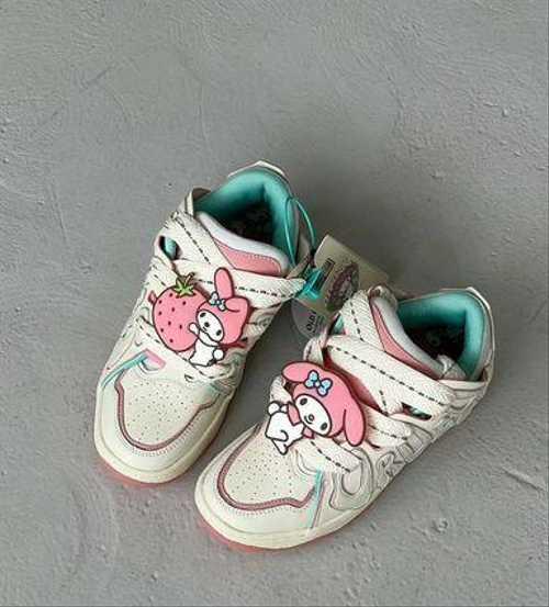 Old Order Skater 001 x Sanrio MY Melody PInk