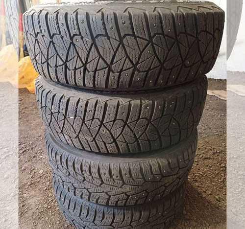 Goodyear Ultragrip 600 175/65 R14